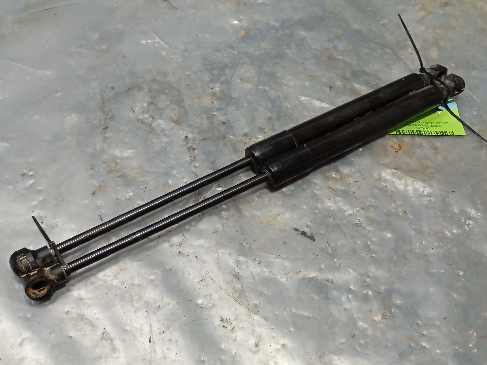 654706489R AMMORTIZZATORE COFANO / 1974030 PER RENAULT KANGOO EXPRESS ...